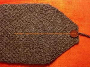 27 Free and Easy Crochet Laptop Bag Pattern | Yarns and Crafts