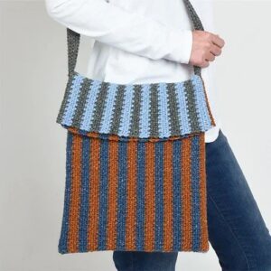 27 Free and Easy Crochet Laptop Bag Pattern | Yarns and Crafts