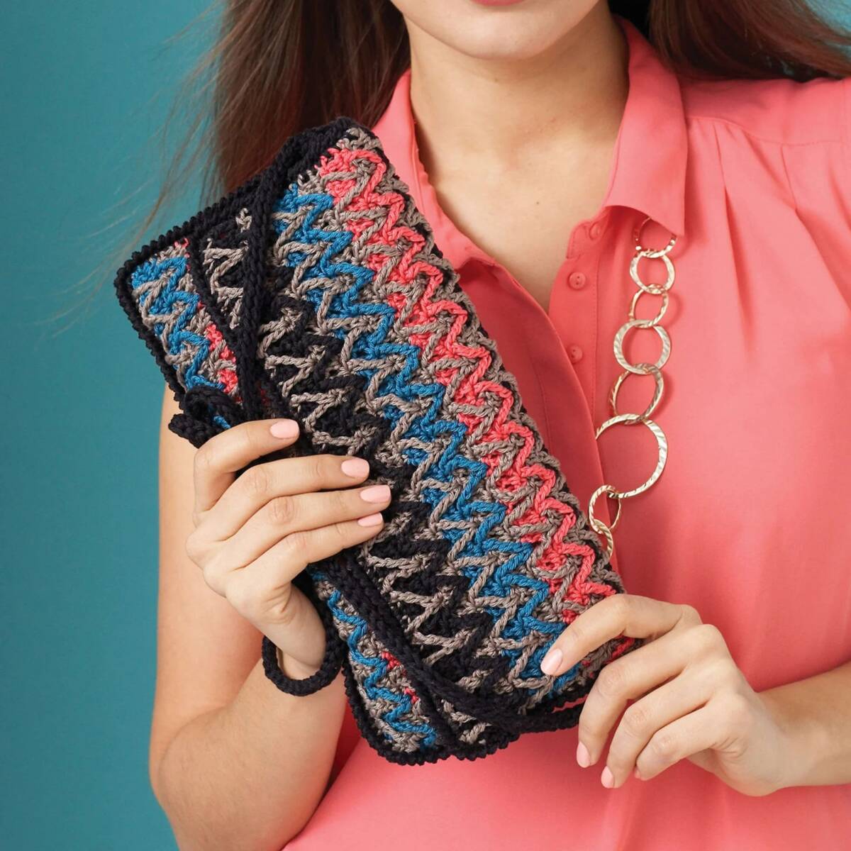 25 Free and Easy Crochet Purse Patterns | Yarns and Crafts