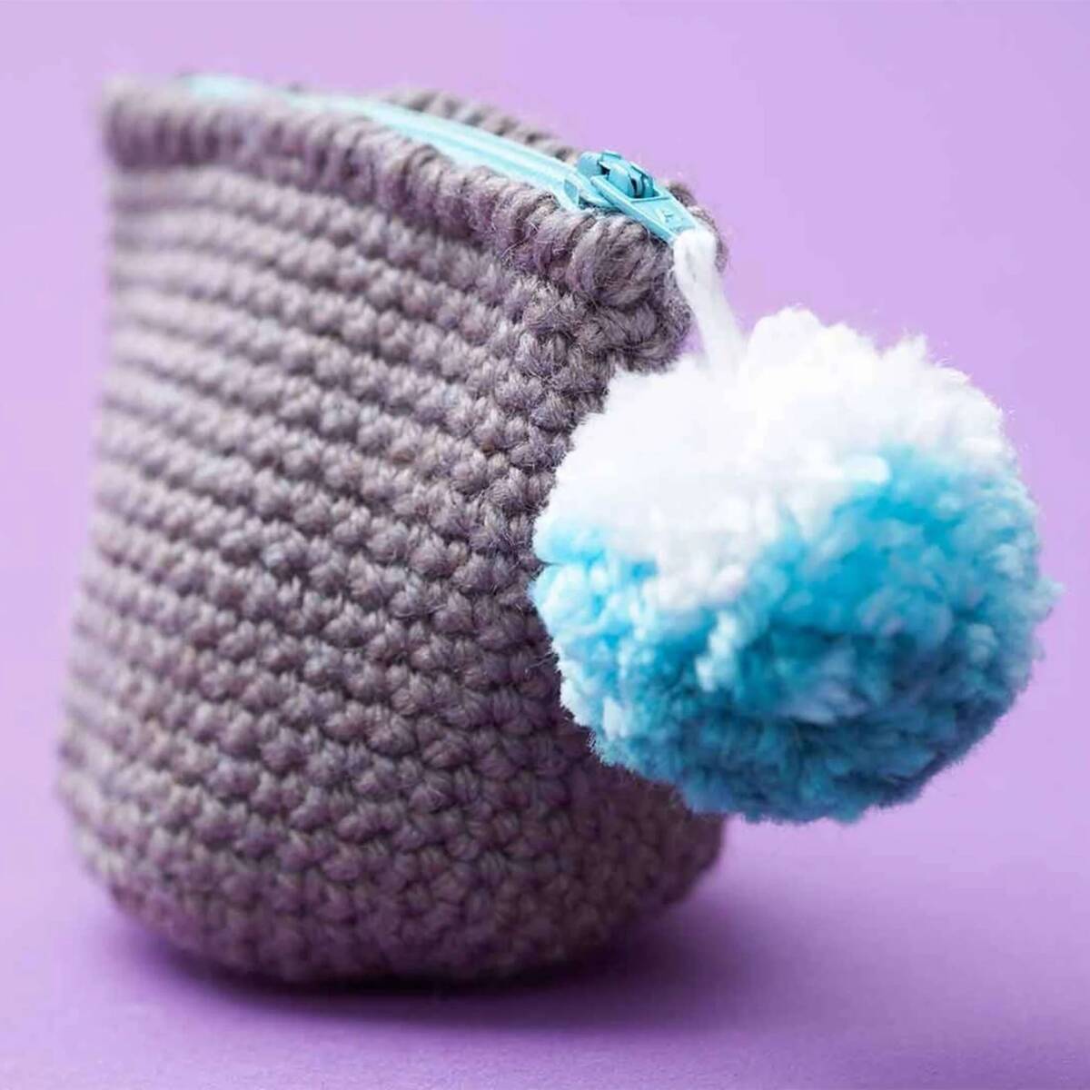 25 Free and Easy Crochet Purse Patterns | Yarns and Crafts