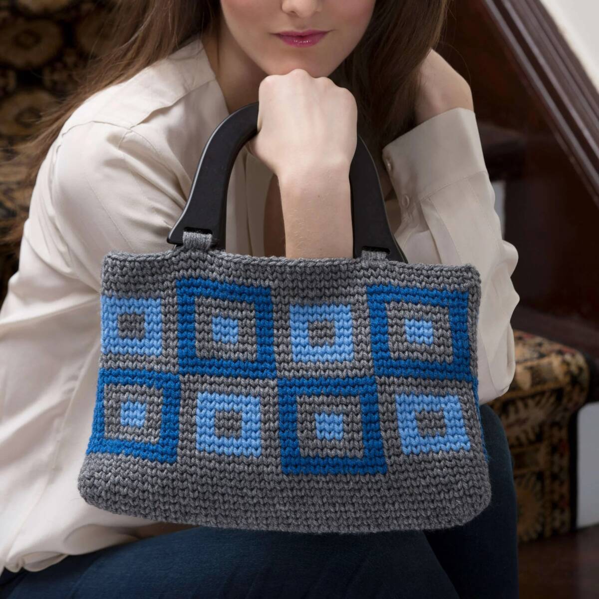 25 Free and Easy Crochet Purse Patterns | Yarns and Crafts