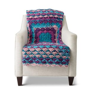 27 Free and Easy Crochet Chunky Blanket Patterns | Yarns and Crafts