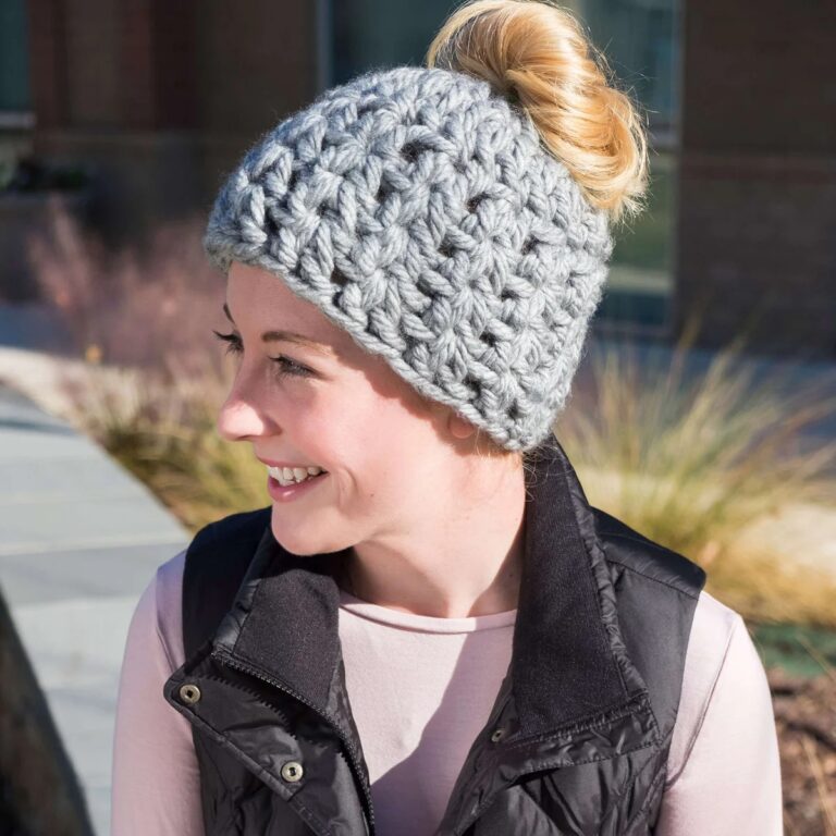 35 Free and Easy Crochet Hat Patterns for Beginners | Yarns and Crafts
