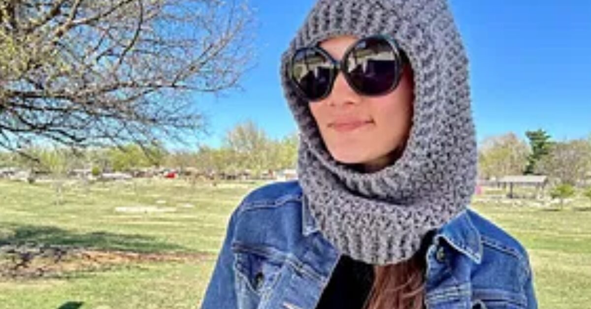 25 Free and Easy Crochet Balaclava Patterns | Yarns and Crafts