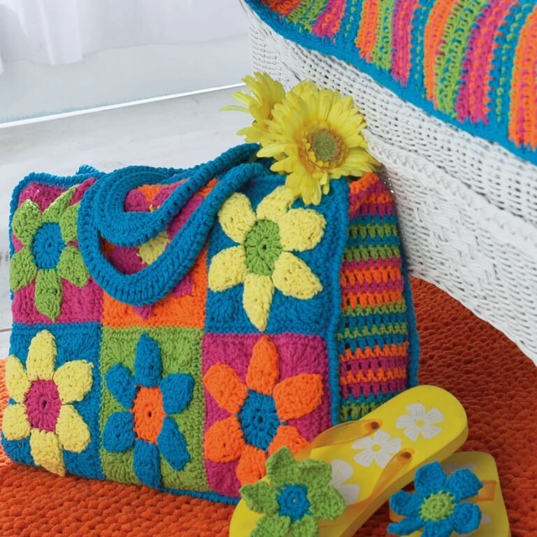 25 Free and Easy Crochet Beach Tote Bag Patterns | Yarns and Crafts