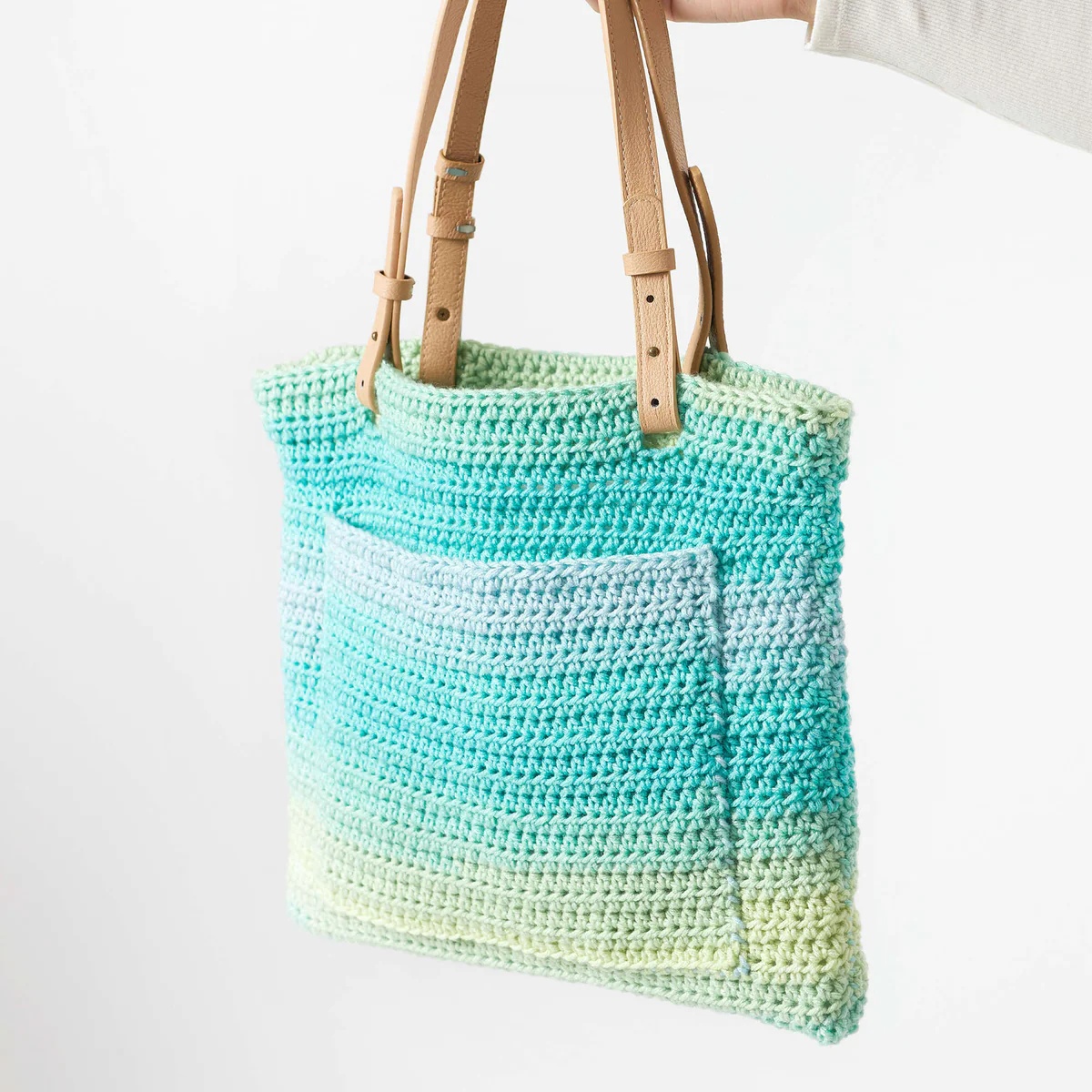 27 Free and Easy Crochet Large Bag Patterns | Yarns and Crafts