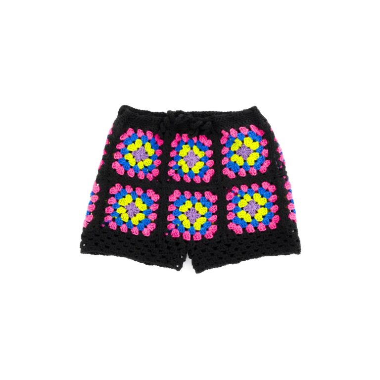 27 Free & Easy Crochet Shorts Patterns | Yarns and Crafts