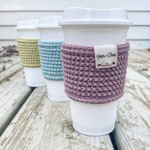 27 Free and Easy Crochet Cup Cozy Patterns | Yarns and Crafts