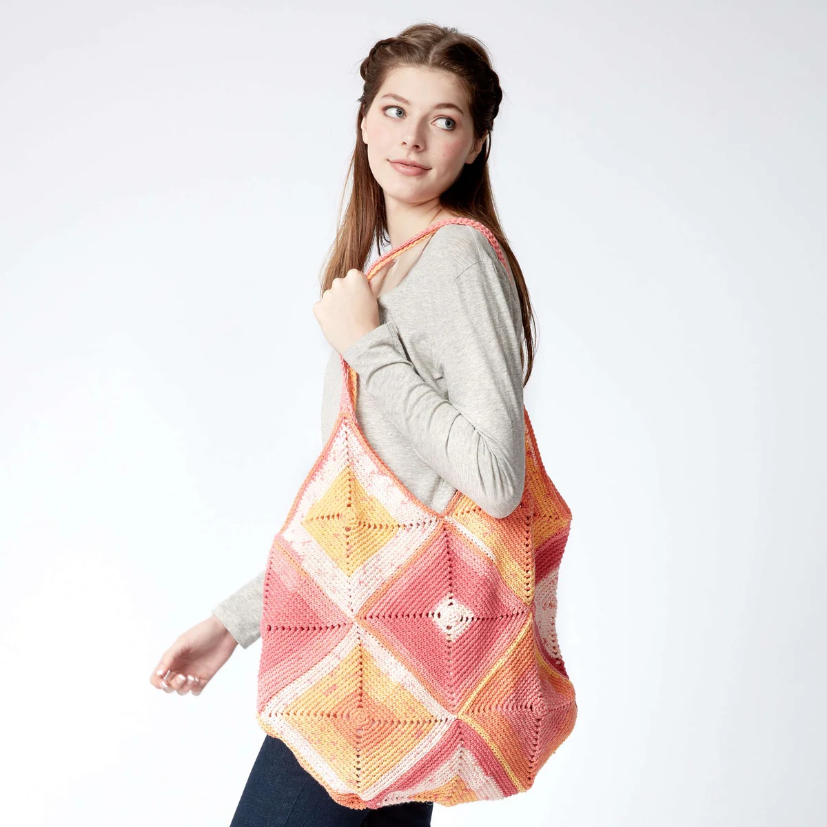 27 Free and Easy Crochet Summer Bag Patterns | Yarns and Crafts