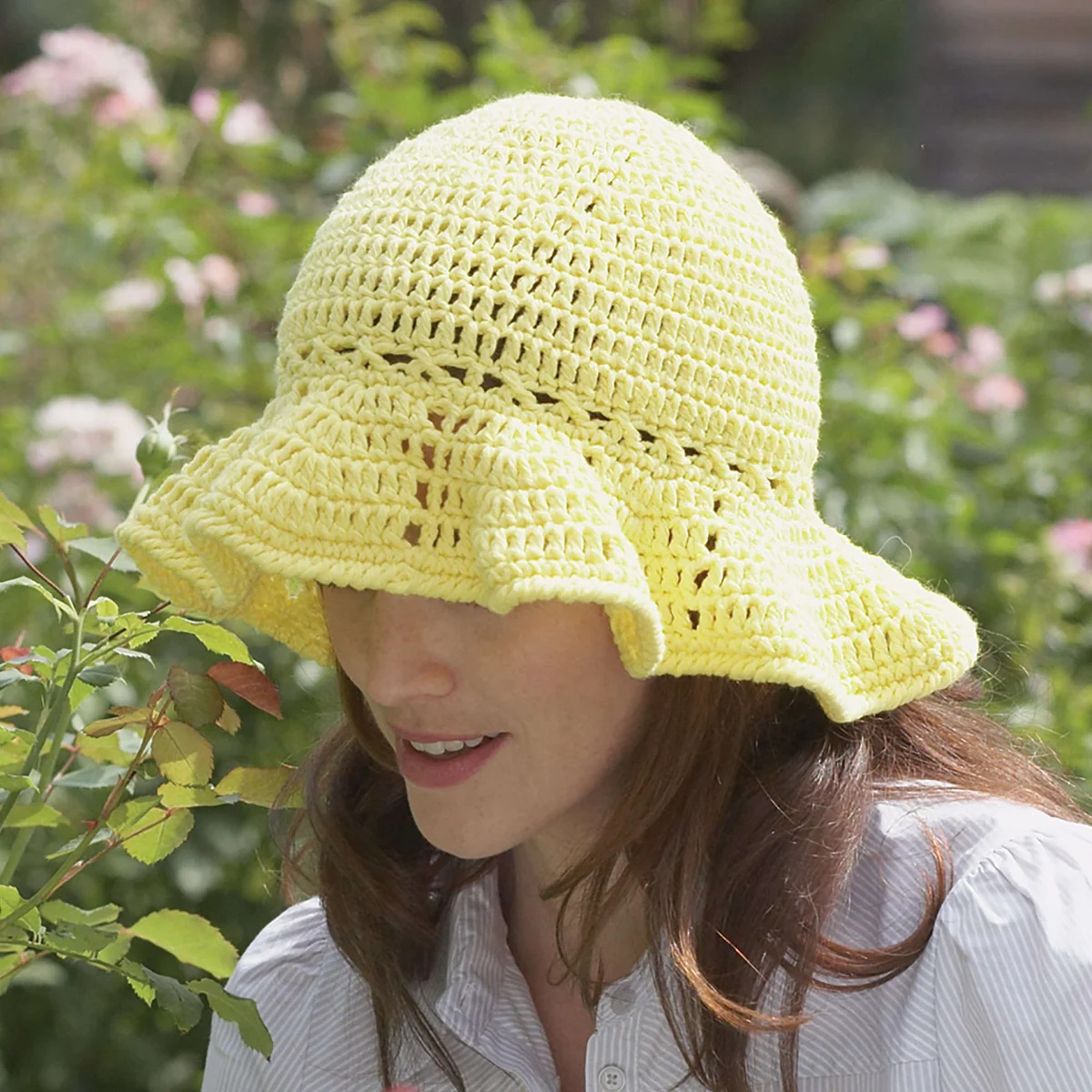 25 Free and Easy Crochet Sun Hat Patterns | Yarns and Crafts