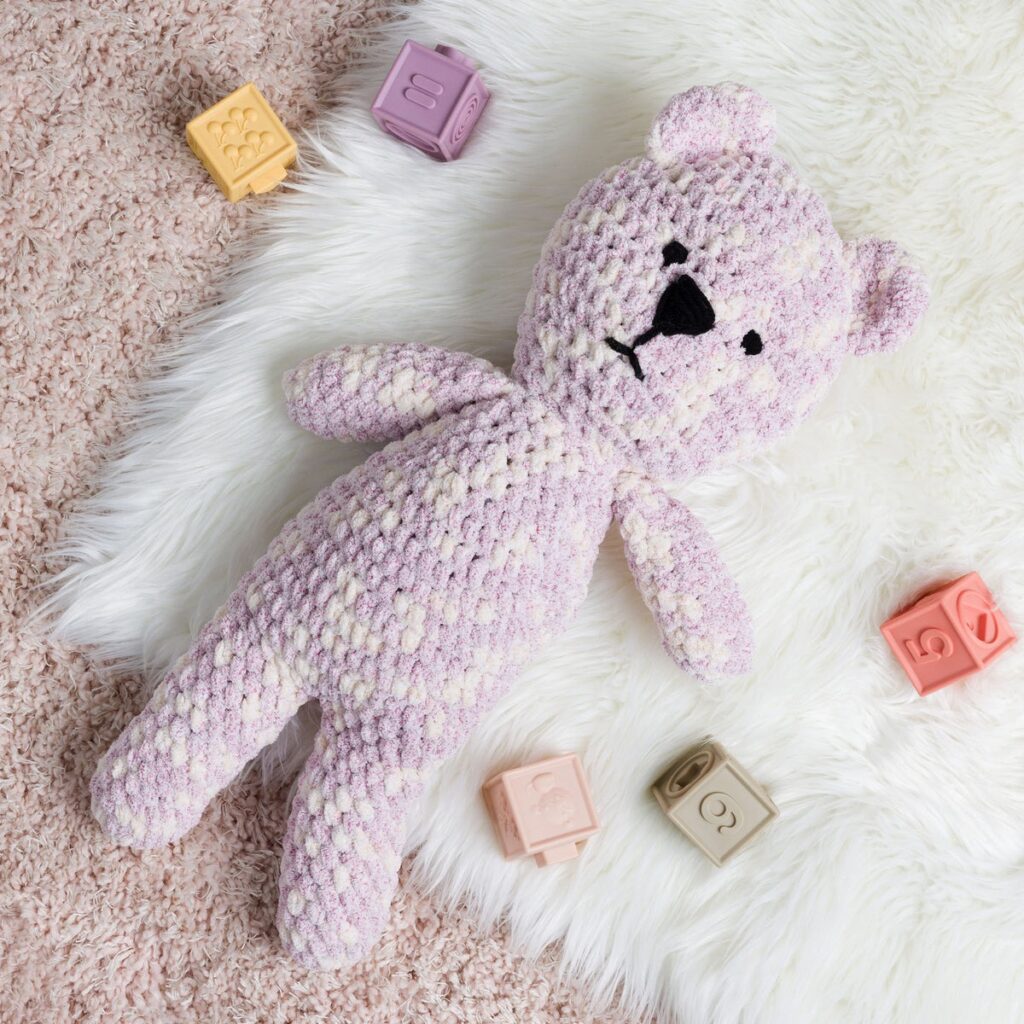 25 Free & Easy Crochet Bear Patterns | Yarns and Crafts